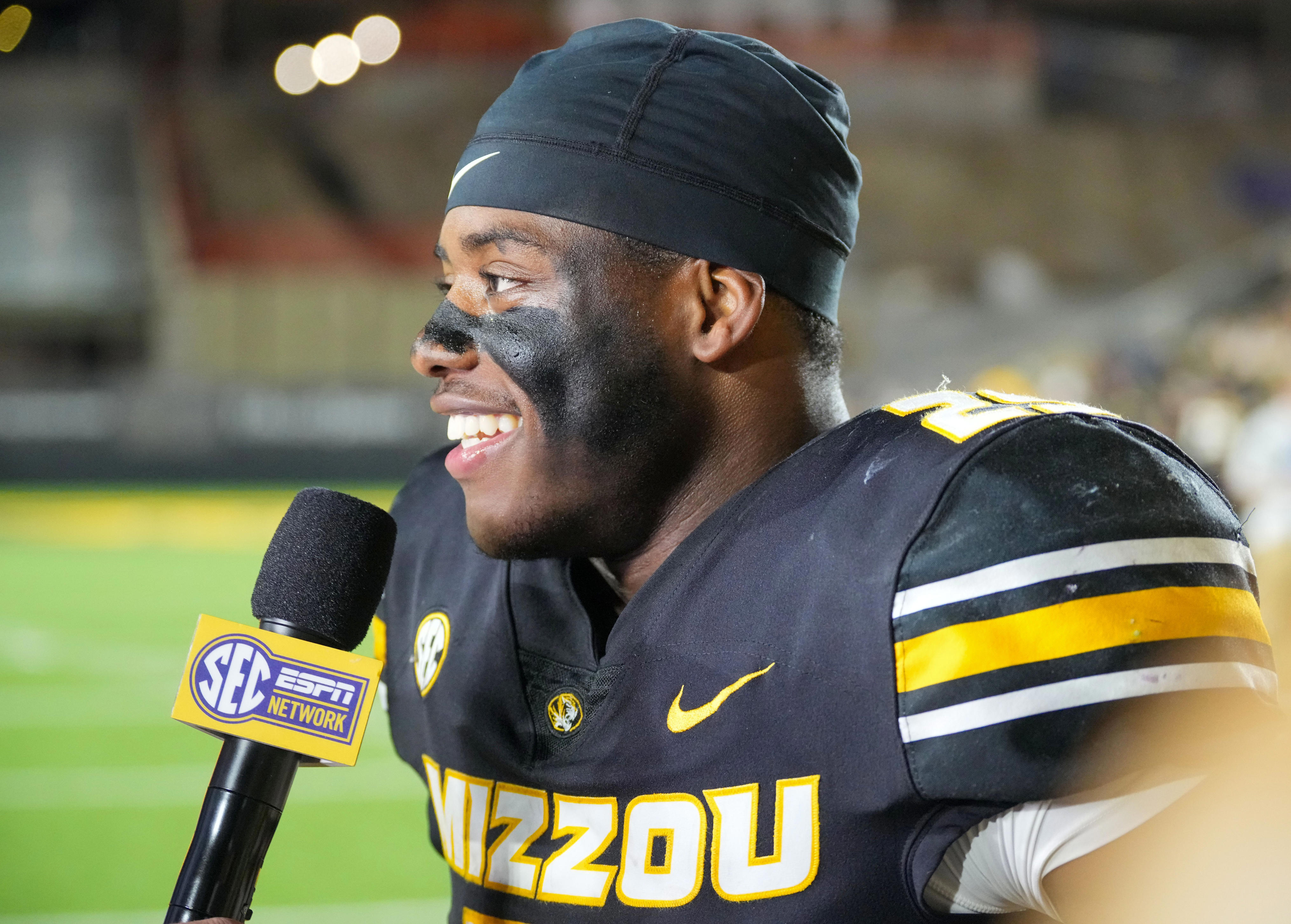 Six Missouri football players make coaches’ All-SEC team, 4 on first team