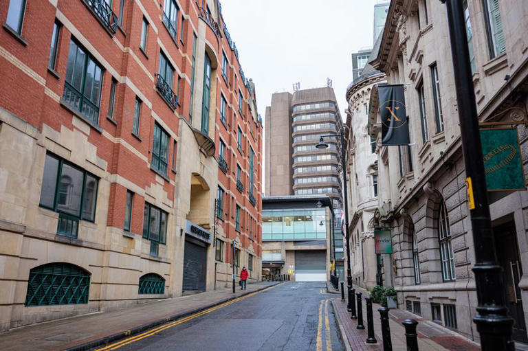 How the Stone Roses' Spike Island gig became 'the defining moment of a ...