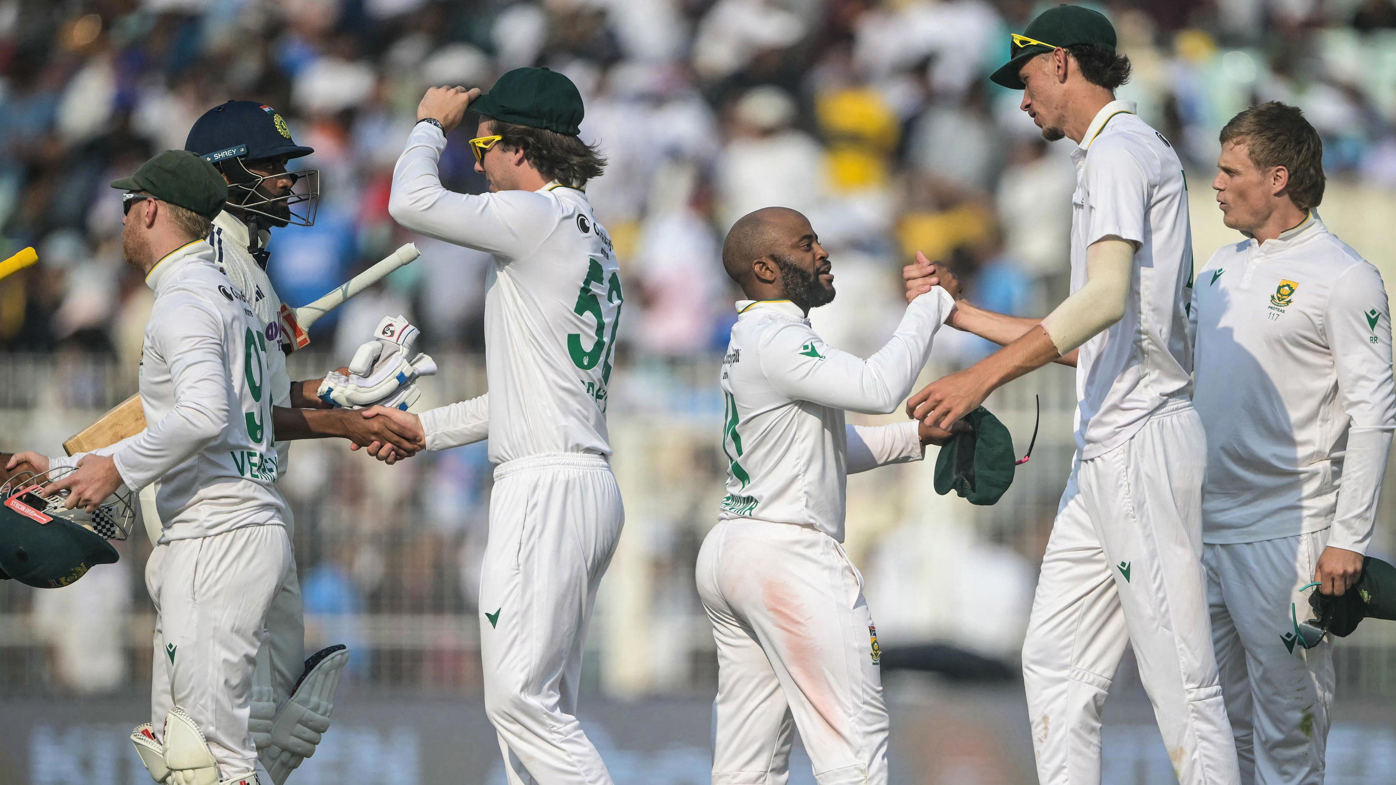 South Africa shock India in low-scoring thriller