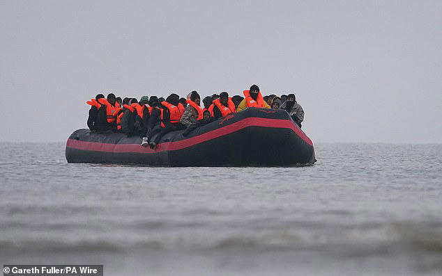 Labour bids to look tough on borders: Mahmood says Channel migrants ...