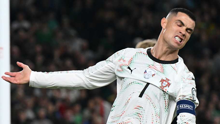 Cristiano Ronaldo Called Out by Man Utd Star for ‘Costly’ Red Card
