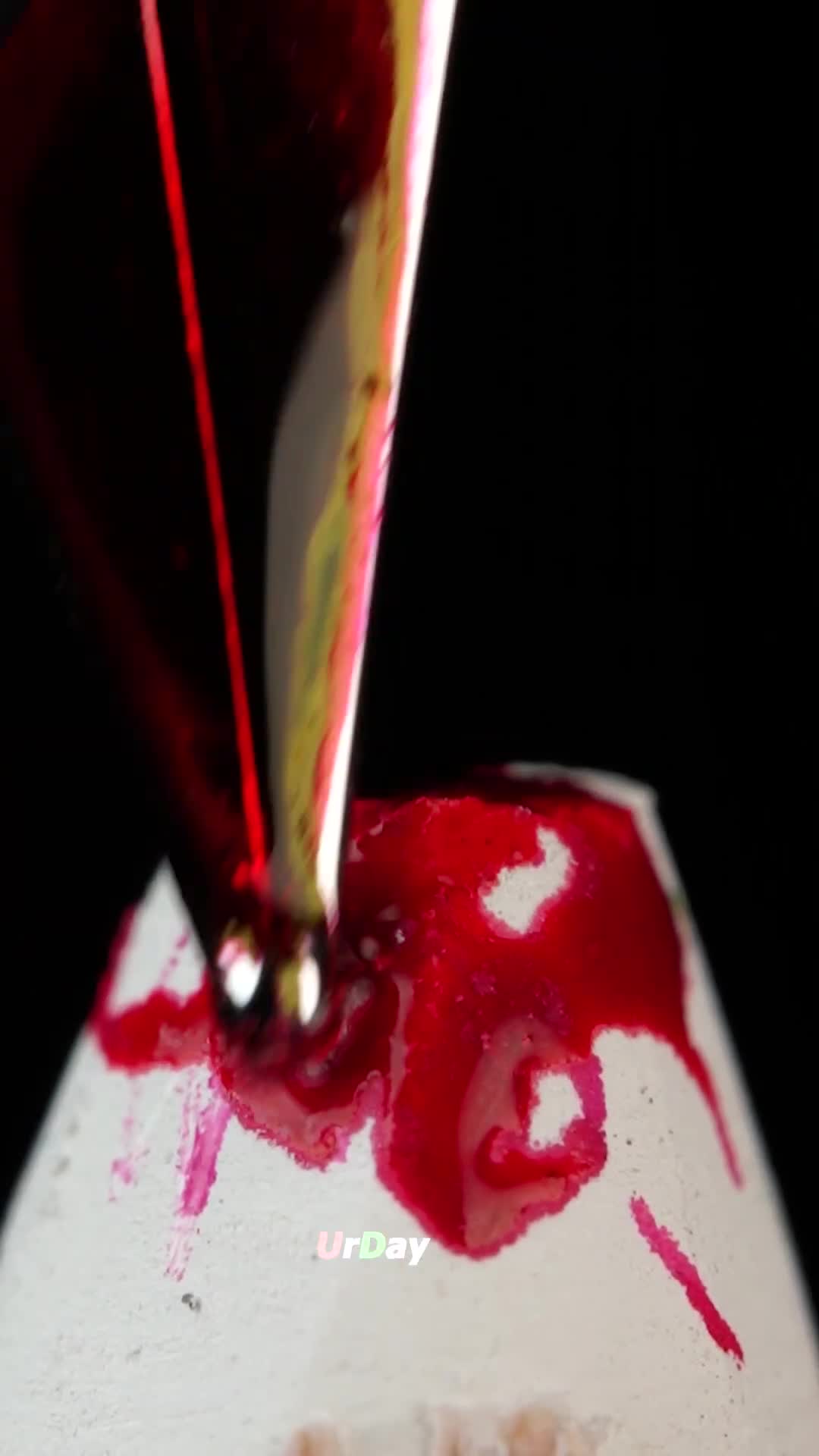 Pencil vs fountain pen #urday #closeup