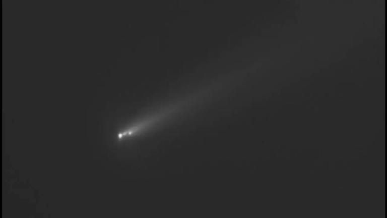 How astronomers recorded the fragmentation of Comet C/2025 K1 ATLAS and ...