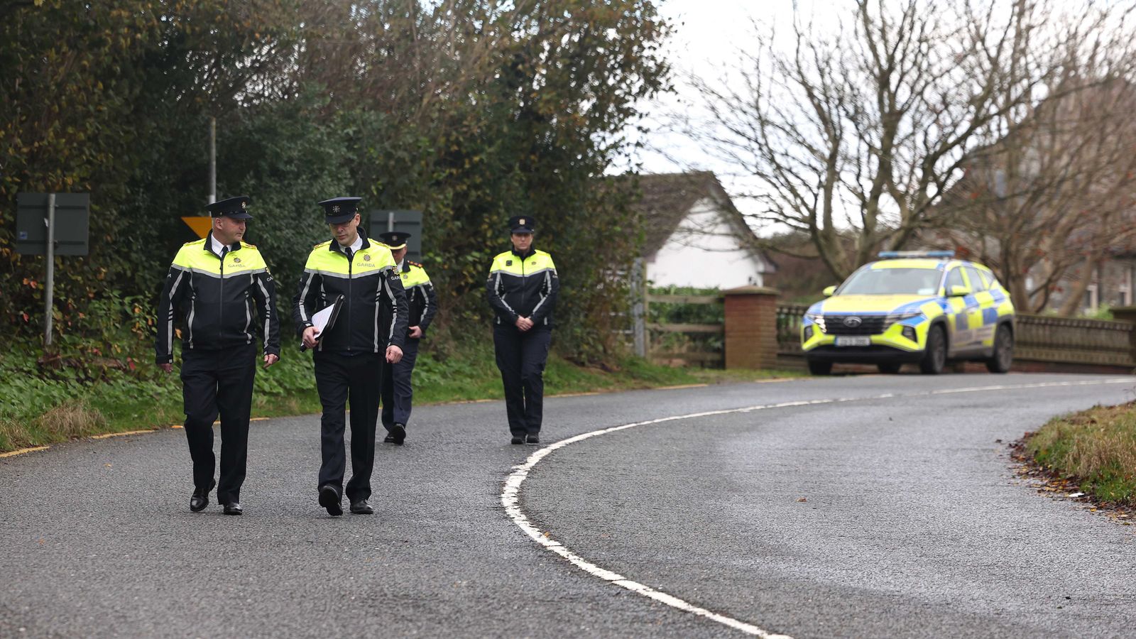 Five young adults dead after car crash