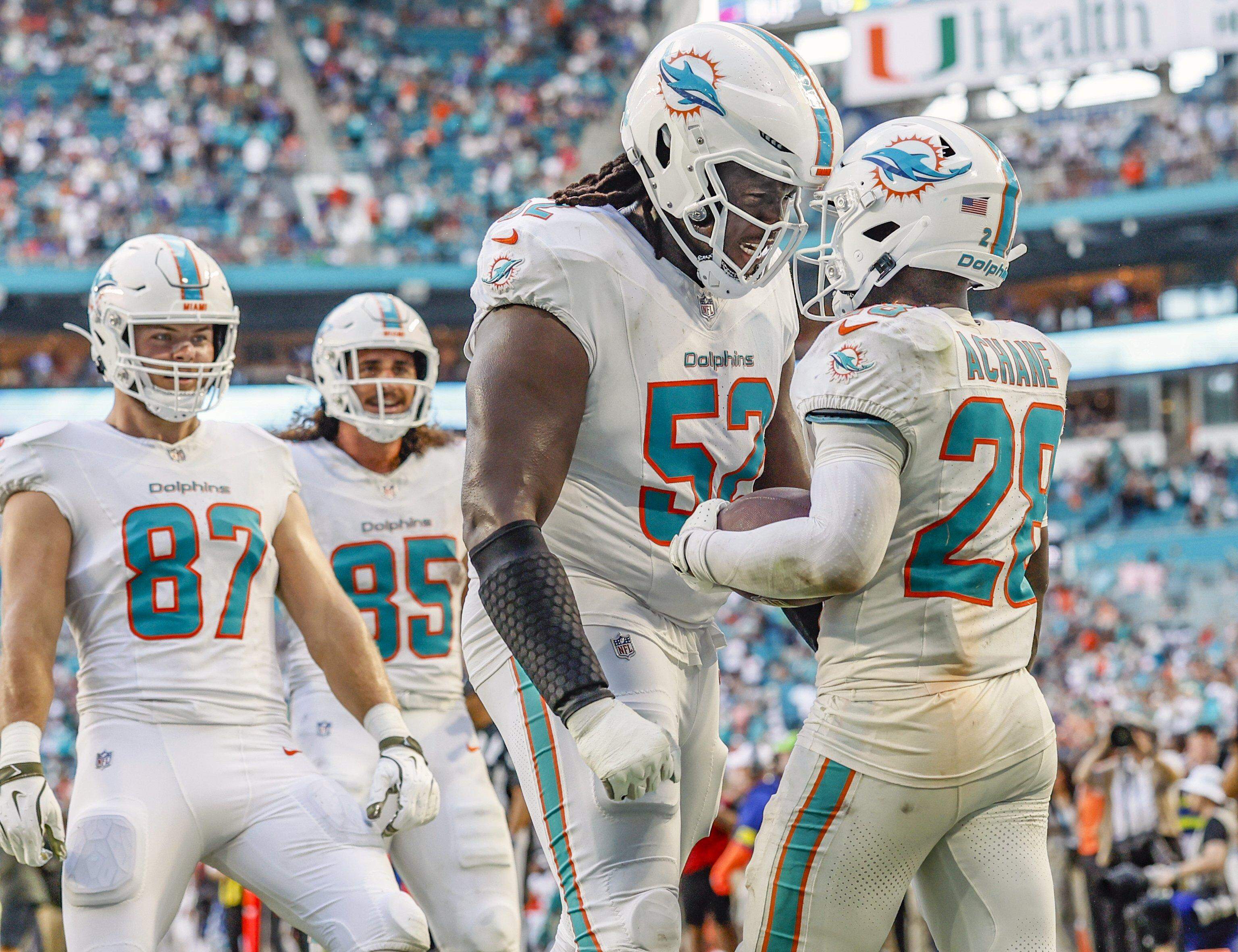 Dolphins vs. Commanders live updates: start your game day here!