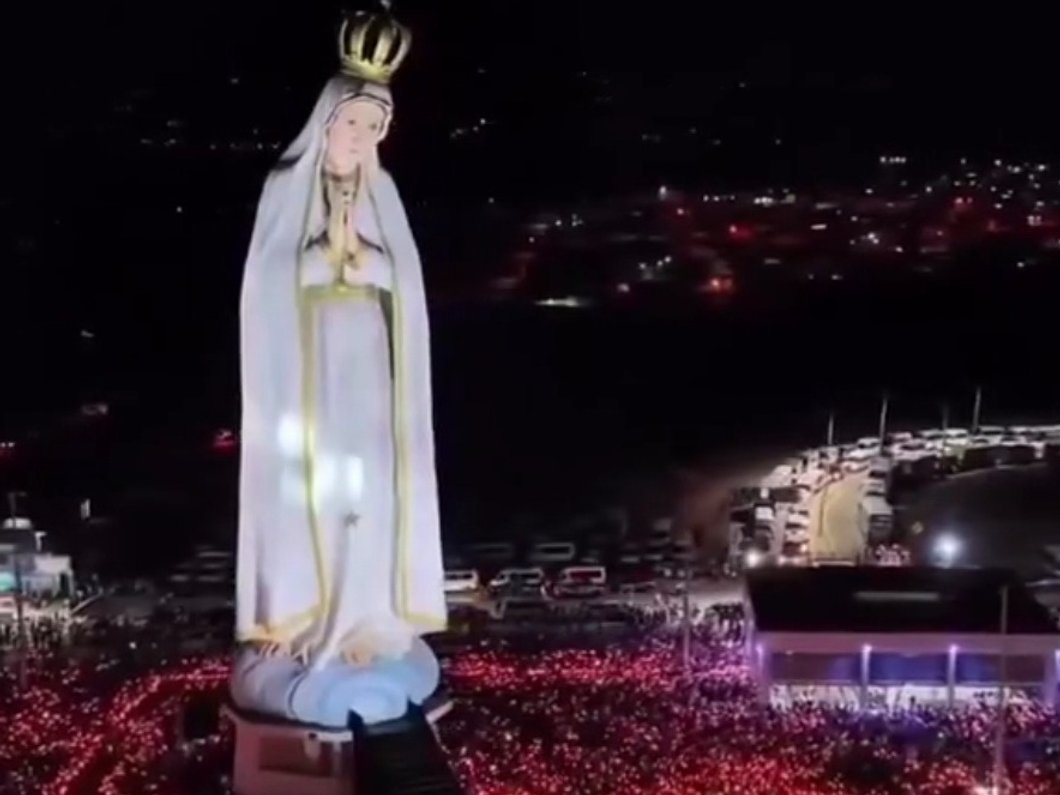 Taller than Cristo Redentor in Rio: new mega-statue breaks record