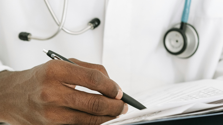Esophageal cancer vs GERD: Symptoms, causes, and key differences