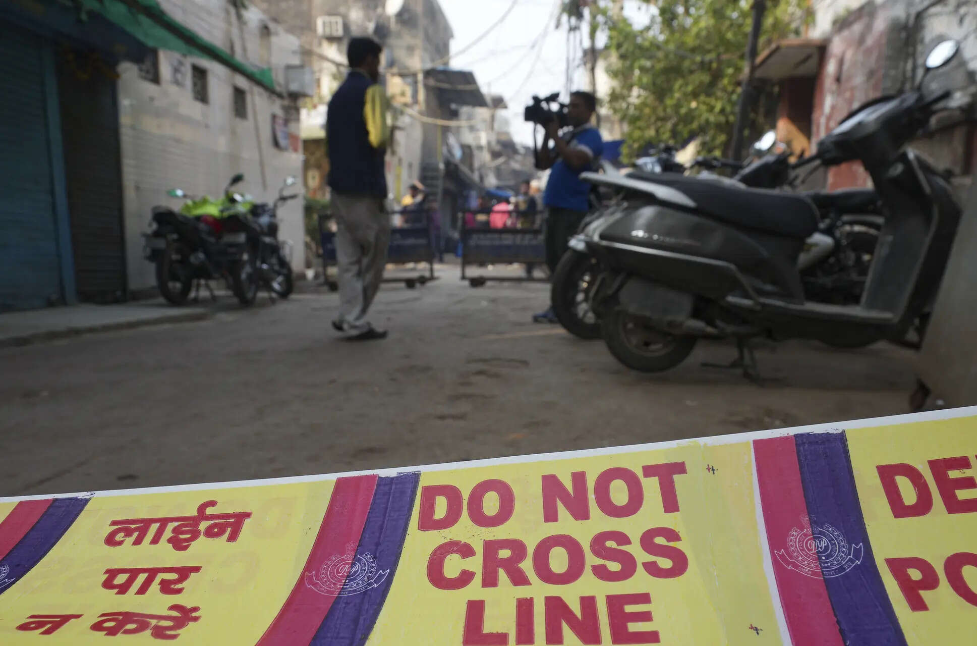 Delhi: NIA arrests suicide bomber's aide in Red Fort car blast