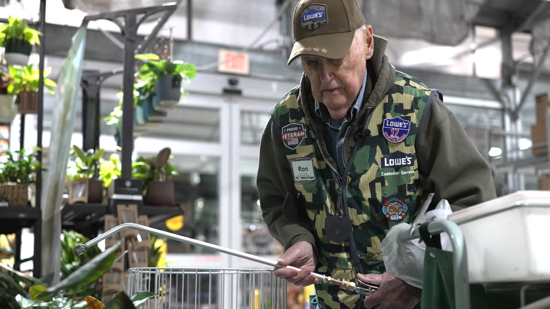 98-Year-Old World War II Veteran Still Works at Lowes
