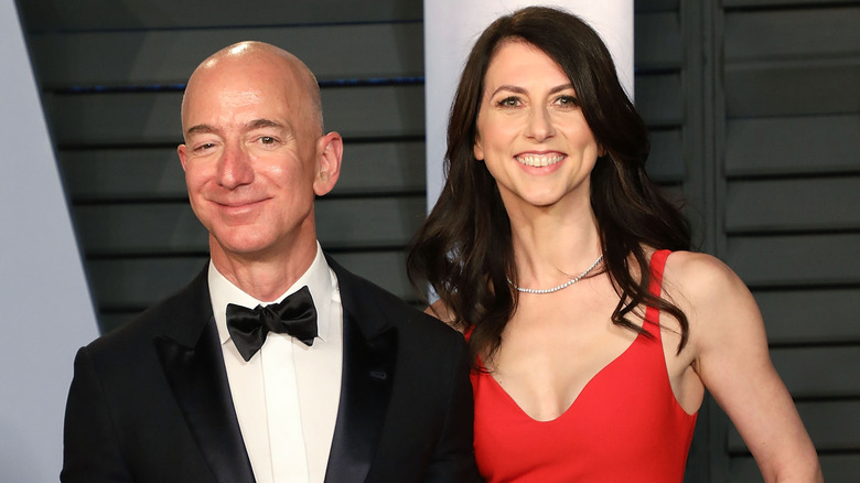 Jeff Bezos' Ex MacKenzie Scott Has Given Away A Staggering Amount Of ...