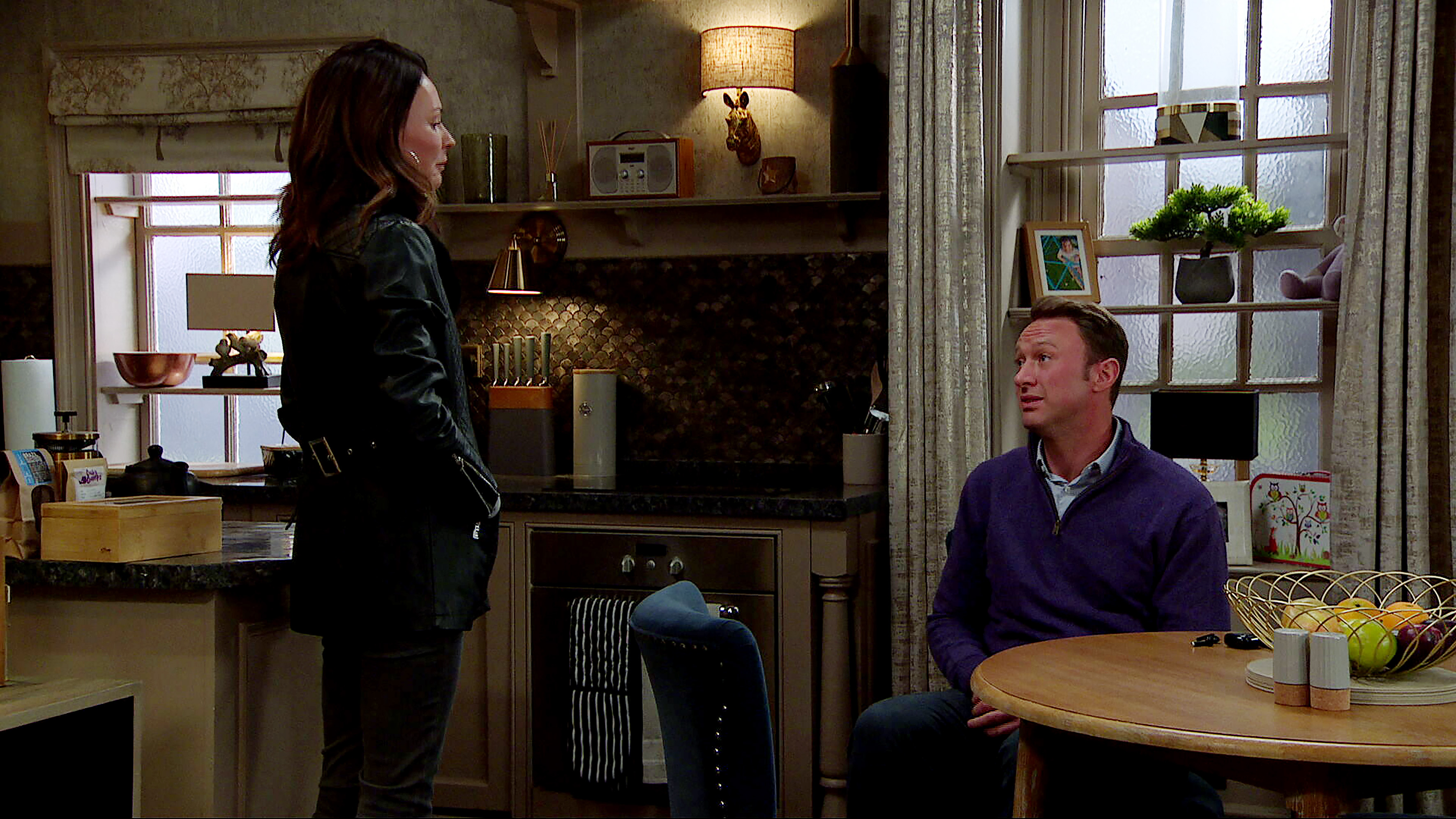 Liam and Chas hide secrets in Emmerdale