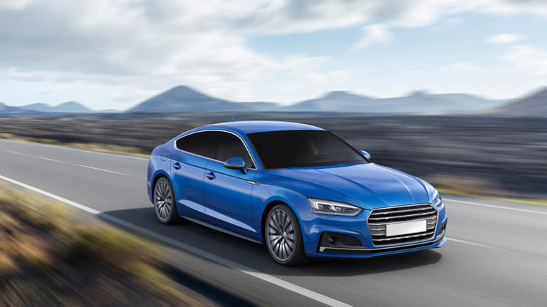 X Items 'Upper-Class' People (Almost) Never Spend Money On