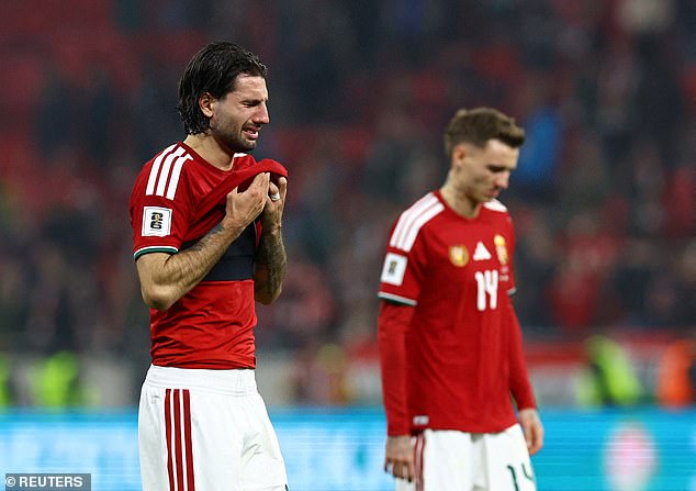 The pluck of the Irish! Drama as Ireland seal World Cup play-off spot ...