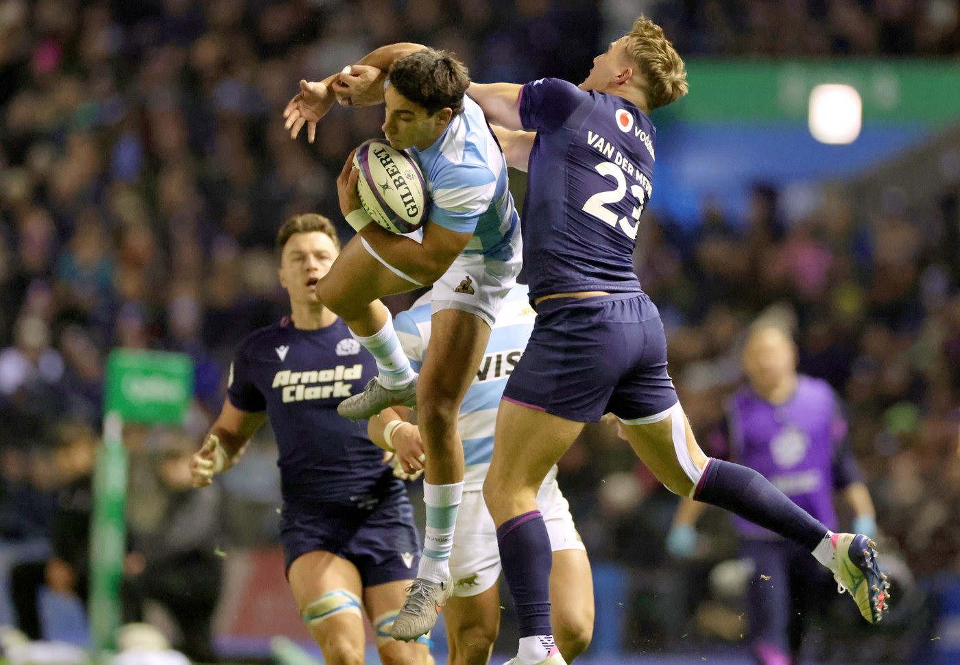 Argentina stuns Scotland with epic comeback from 21-0 down at Murrayfield