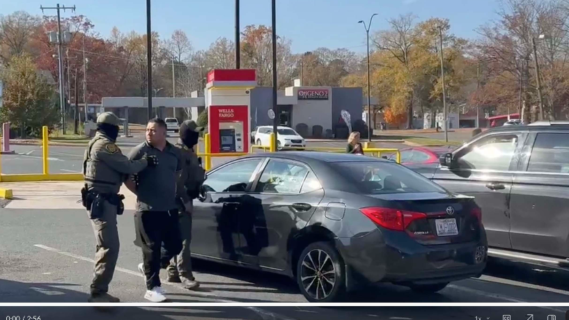 Border Patrol at Dany's Supermarket in Charlotte