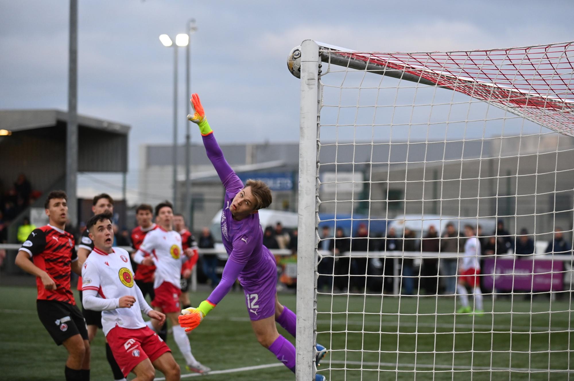 James Craigen nets stunner but Spartans held to a stalemate