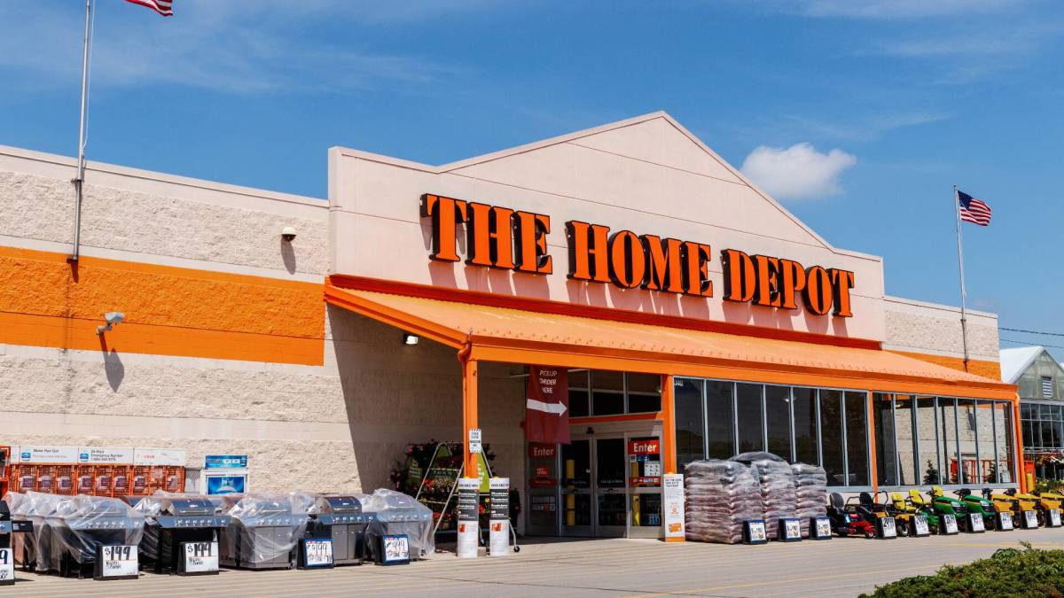 Home Depot to suffer massive boycott from holiday shoppers