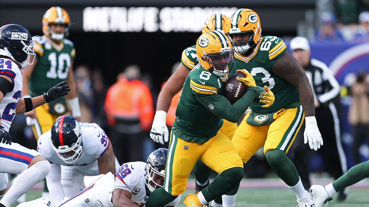 Green Bay Packers beat New York Giants, ending losing streak