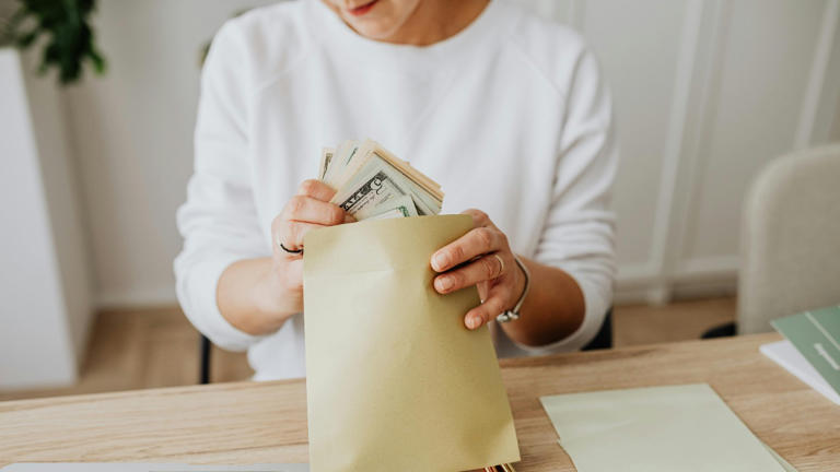 Tracking snow for northern New England, as we shift into windy, cooler ...