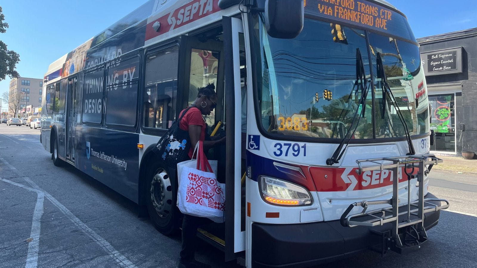 SEPTA workers unanimously vote to authorize strike, operators will ...