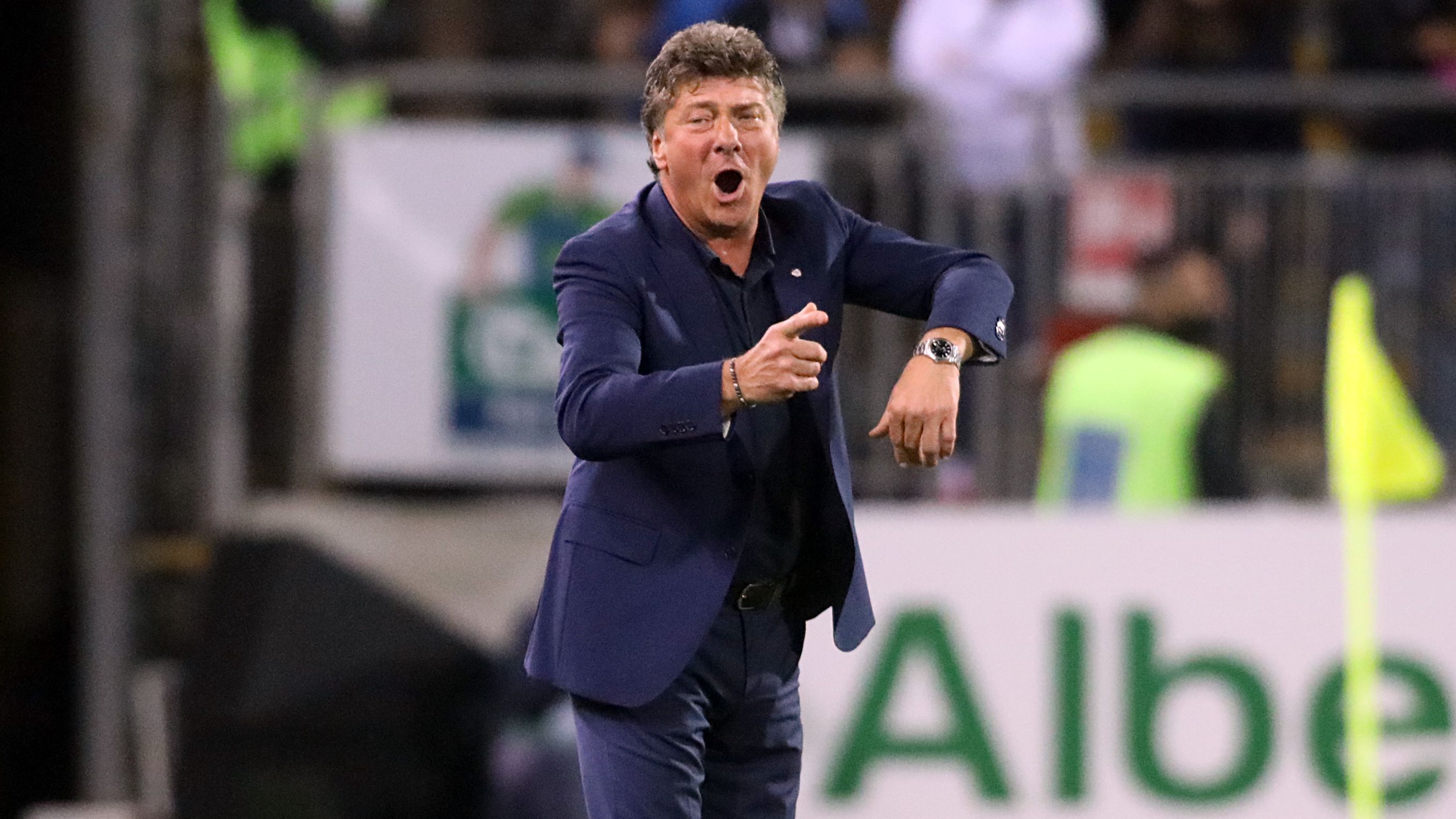 Mazzarri: "Ecco come è nato il meme dell'orologio"