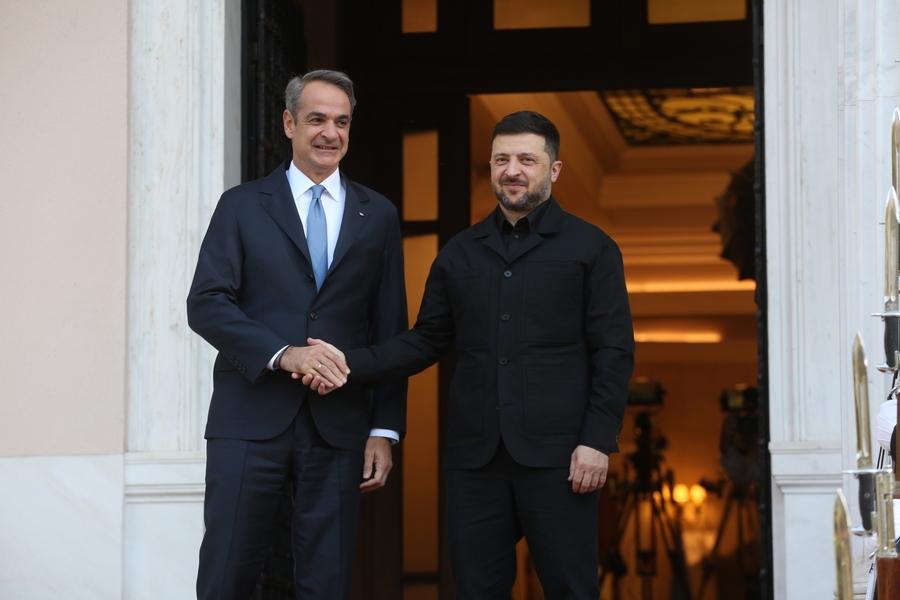 Τι σημαίνουν για Ελλάδα και Ουκρανία οι συμφωνίες που υπεγράφησαν στο ...
