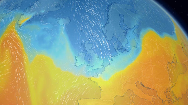 Arctic blast to move across UK as flood clean up continues