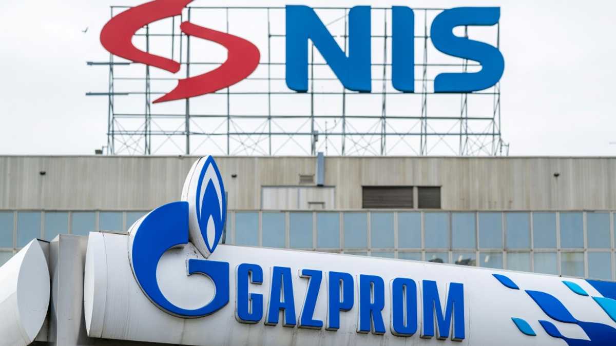 Serbia avoiding 'confiscation' of Russian shares in oil firm NIS