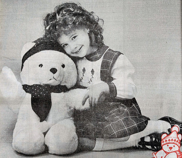 Remembering the popular holiday window displays at Lazarus department ...