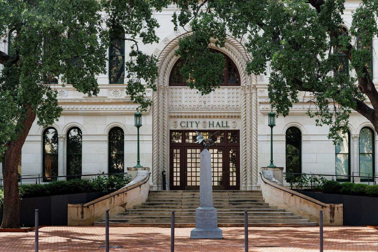 San Antonio quietly slashes final boost for minority- and woman-owned ...