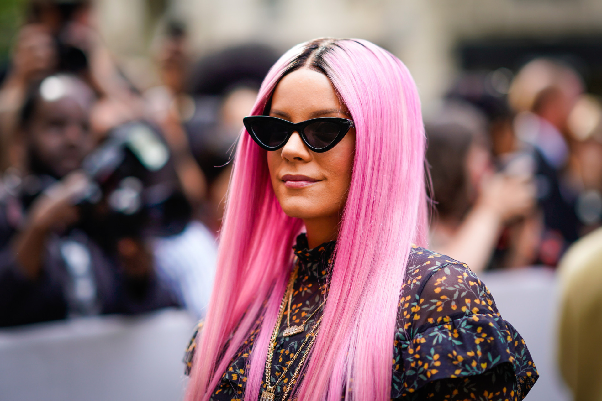 Welchen Stars stehen pinke Haare am besten?