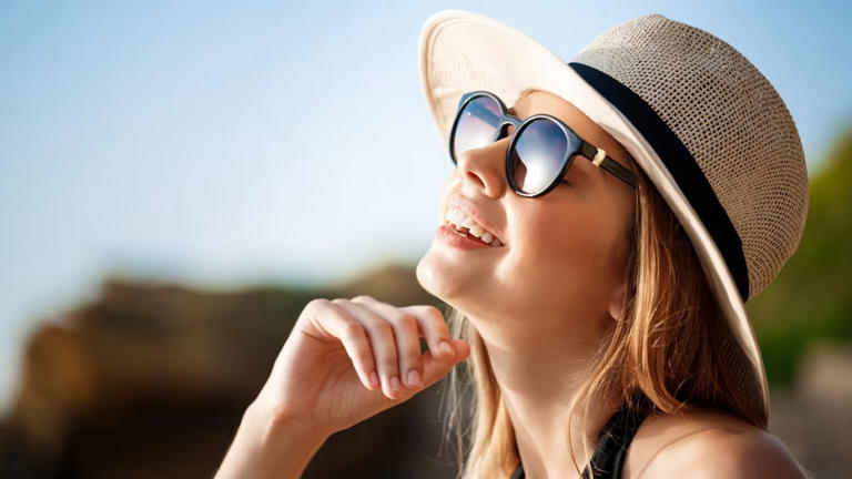 Do Northern Lights, aka Aurora Borealis, Affect Human Eyes? Expert ...