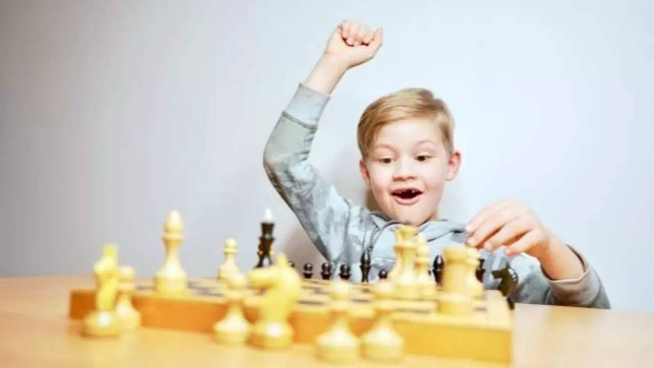 10 benefits of playing chess for kids
