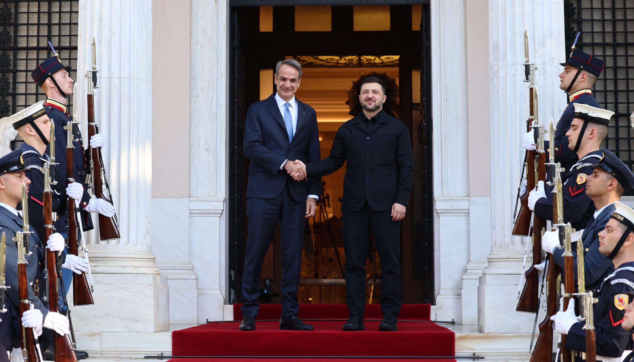 ΚΚΕ: Επίθεση στην κυβέρνηση για τη συνάντηση Μητσοτάκη–Ζελένσκι