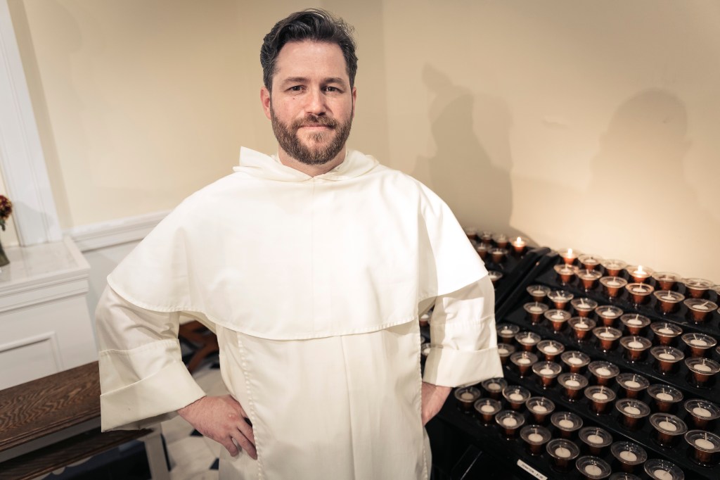 New Yorkers turning to the church, number of Catholic converts soaring ...