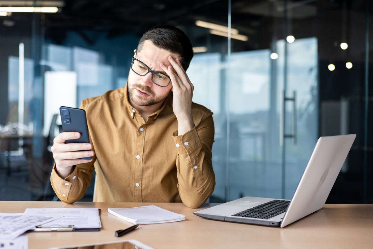 How smart, sophisticated people get conned