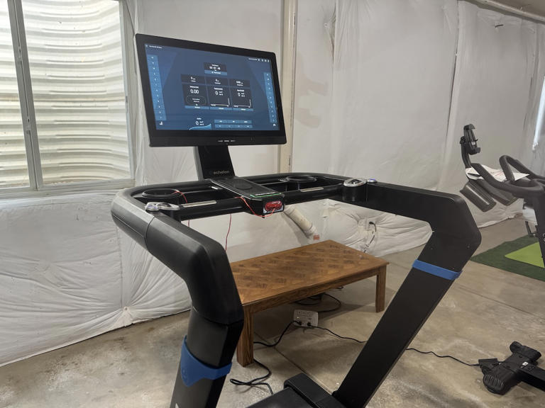Echelon Stride-8s Treadmill Review: Pros, Cons and Who Should Buy It