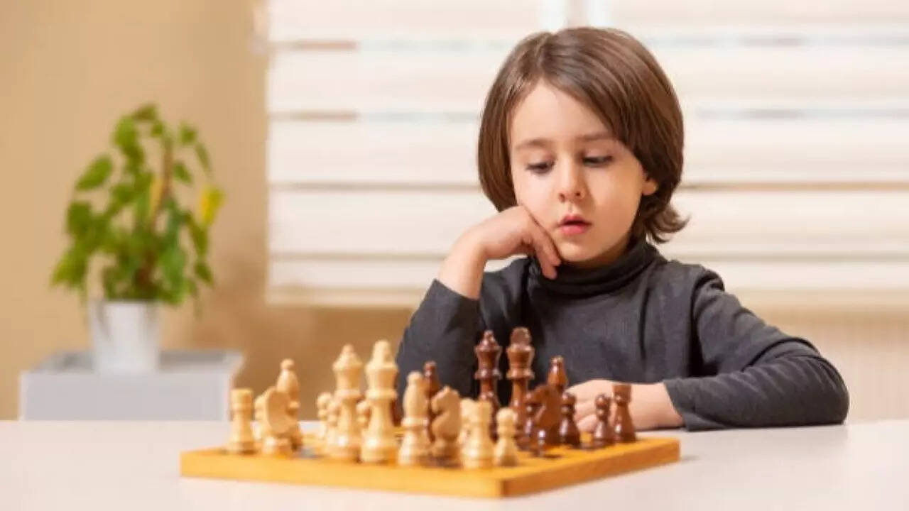 10 benefits of playing chess for kids