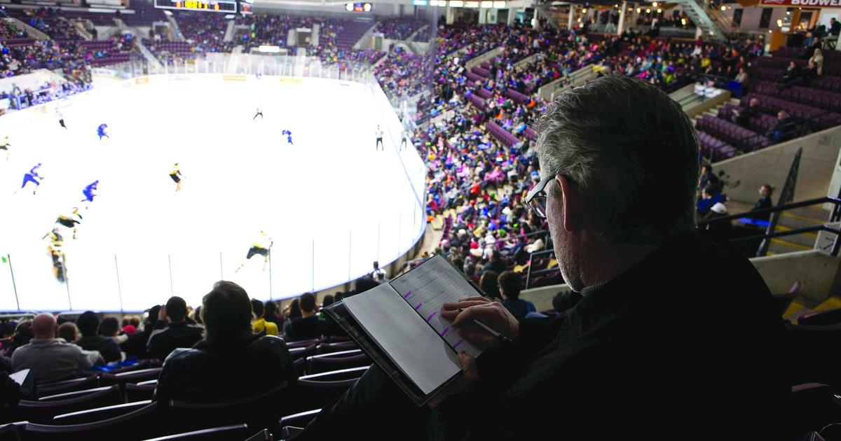 Deux recruteurs des Flames assistent au match au Centre Bell ce soir