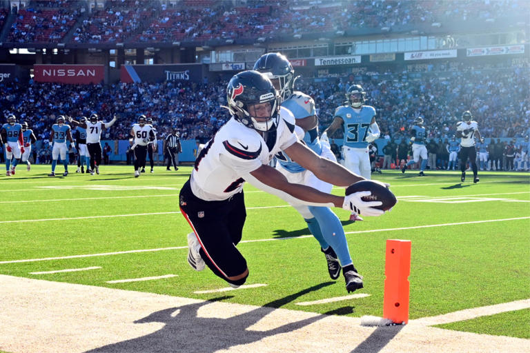 Davis Mills leads Texans to 16-13 win over Titans on Wright's game ...