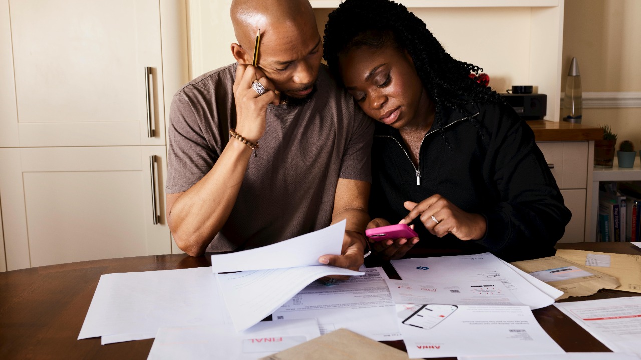 5 steps to handle a family member's bills after they pass