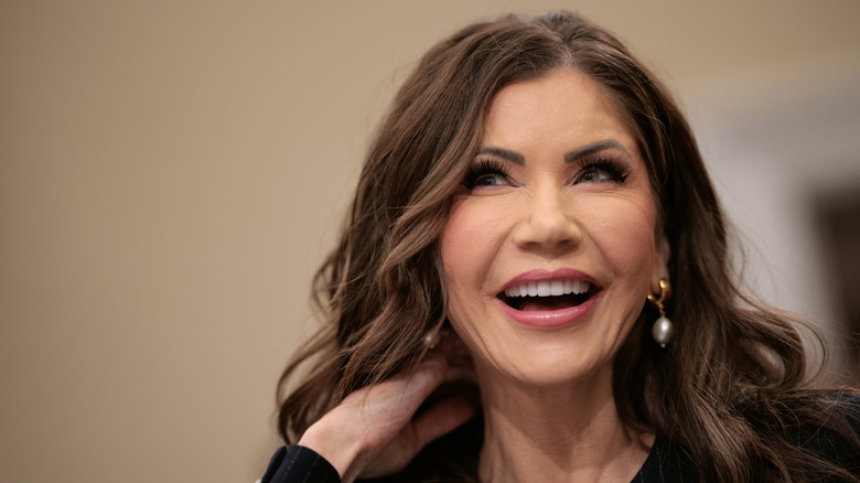 Kristi Noem's Mar-A-Lago Face Has Gone Too Far & One Facial Feature ...