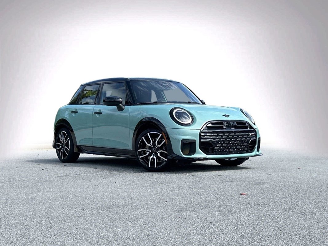 Mini Drops Enticing 2025 & 2026 Cooper 4-Door Deals For November