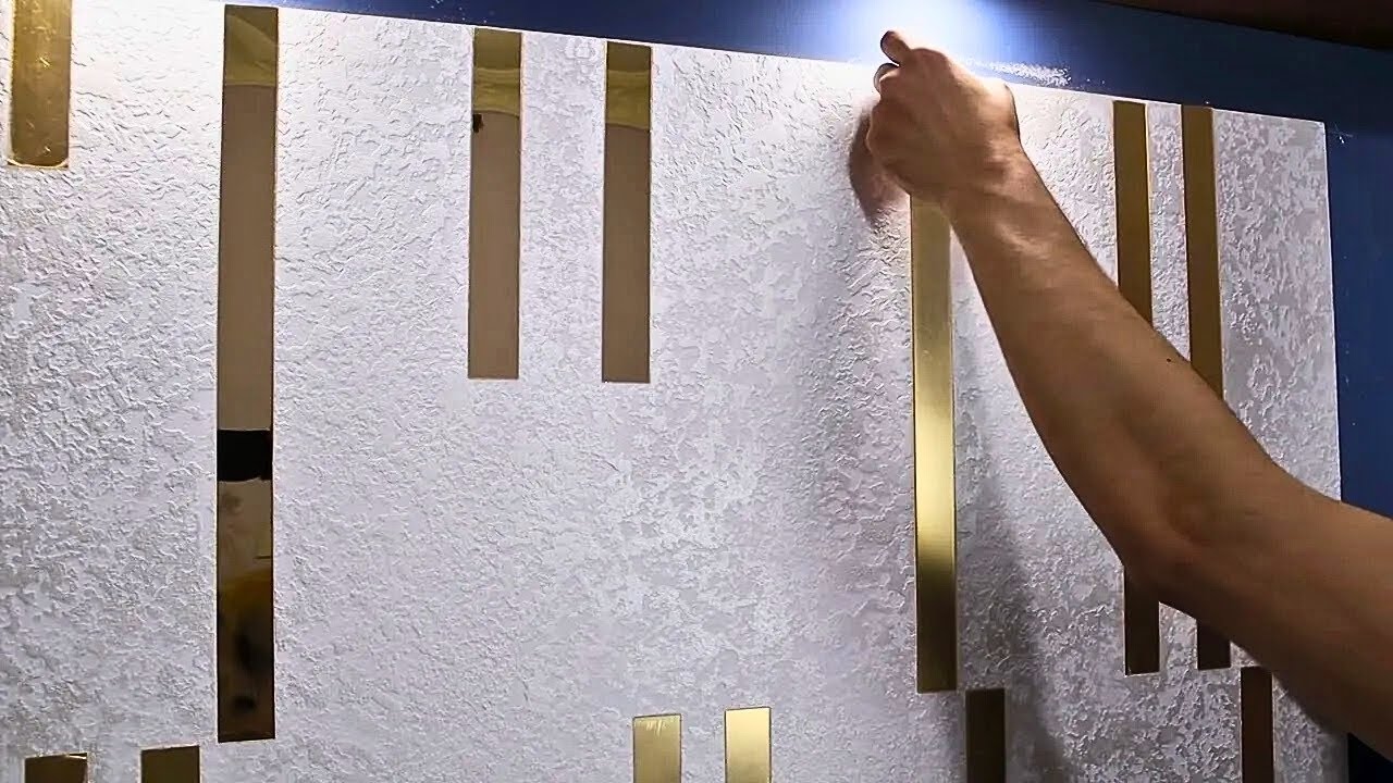 Gold mirror sticker decor with a pearl background - a luxurious look at ...