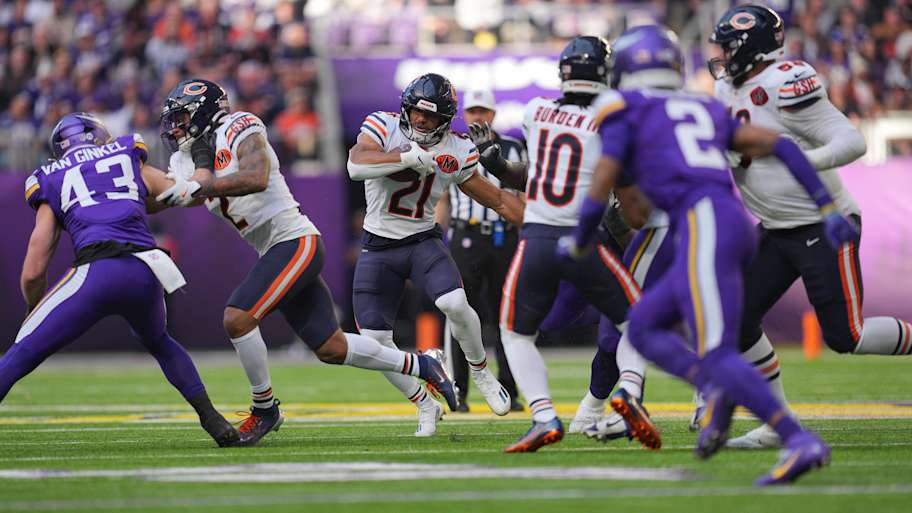Multiple Bears injured in violent collision on almost-interception of ...