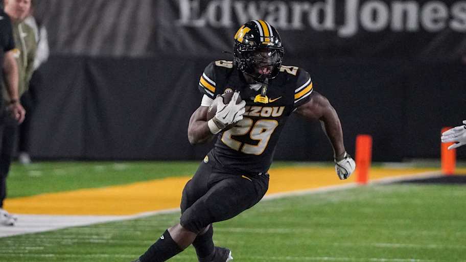 Ahmad Hardy, and timely defensive stops lead Mizzou to victory in its ...