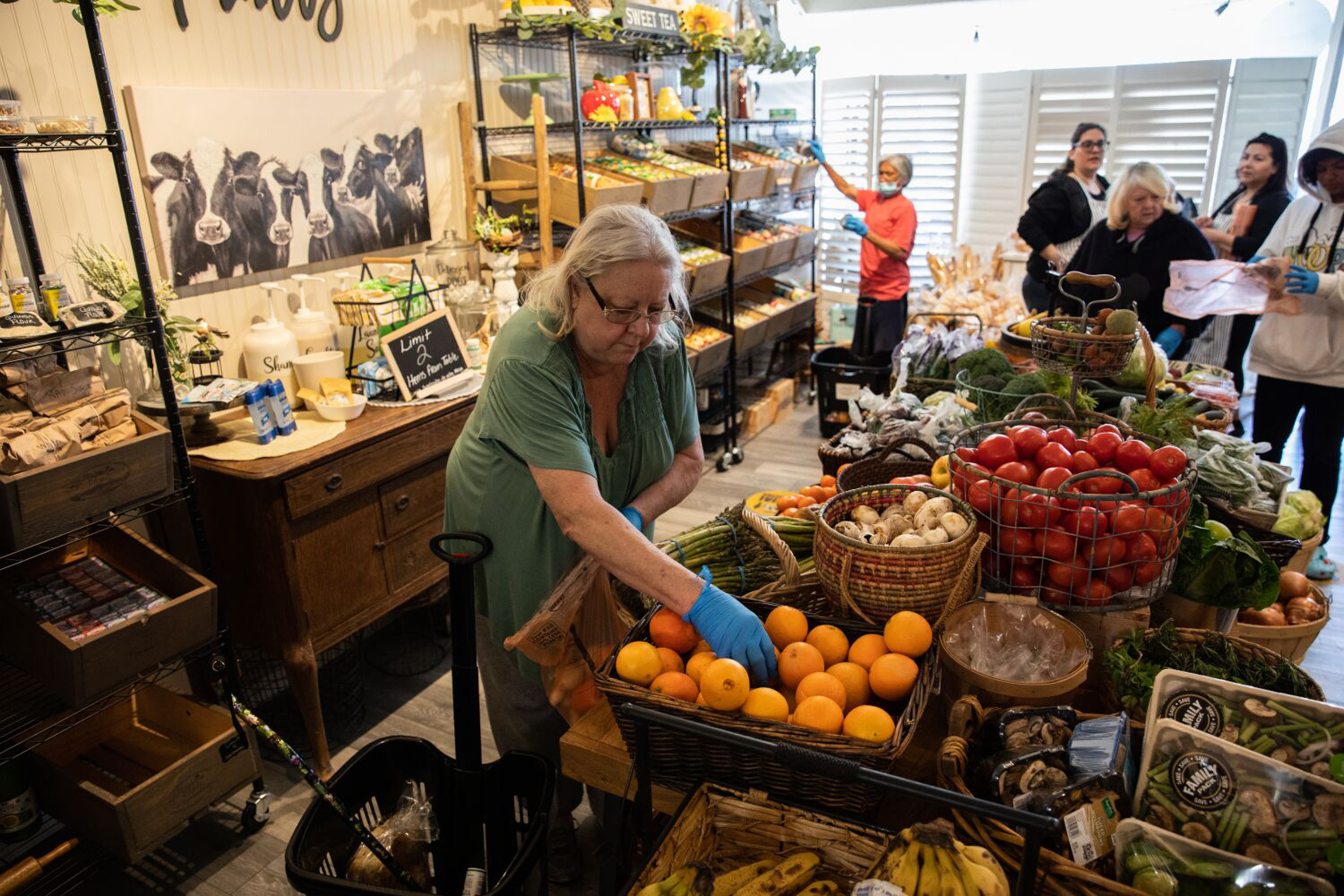 In a California city, a food pantry built on dignity offers refuge amid ...