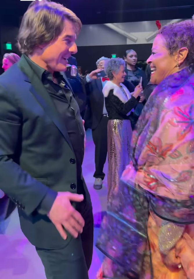 Tom Cruise Is a 'Vibe' as He Dances Up a Storm at Celebration for ...