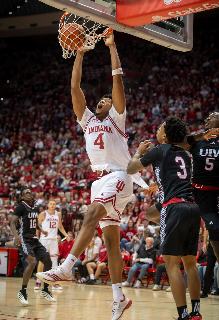 Sam Alexis helps Indiana basketball survive Incarnate Word scare: Likes ...