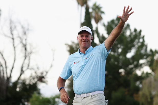 Stewart Cink ends Steven Alker's reign, wins the Charles Schwab Cup